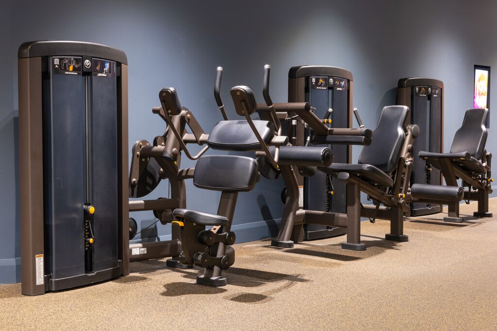 Gym with swimming pools in Weybridge Brooklands | Health Club | David ...