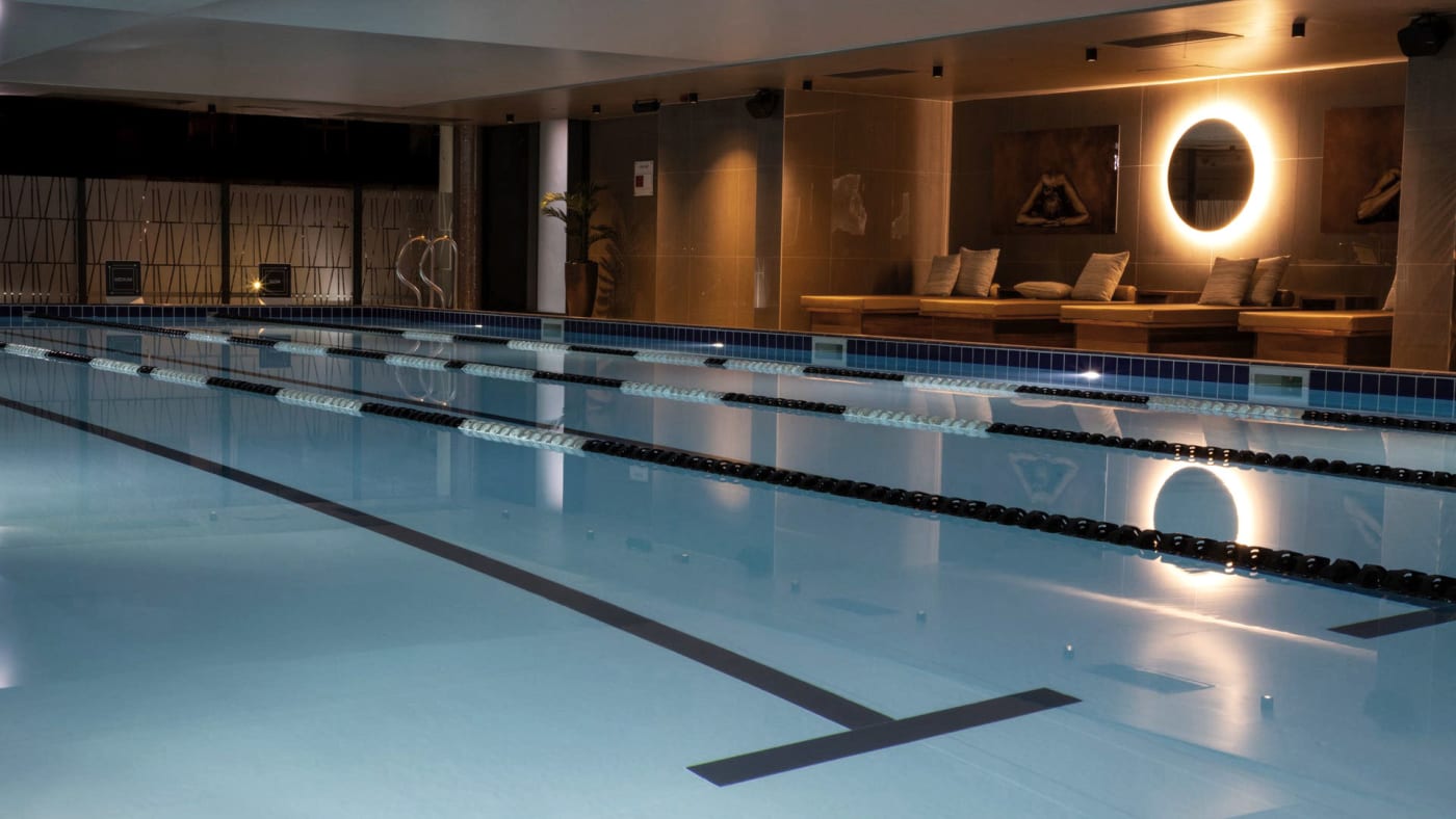 Find a Gym with Swimming Pool Near You | Indoor & Outdoor Pools | David ...