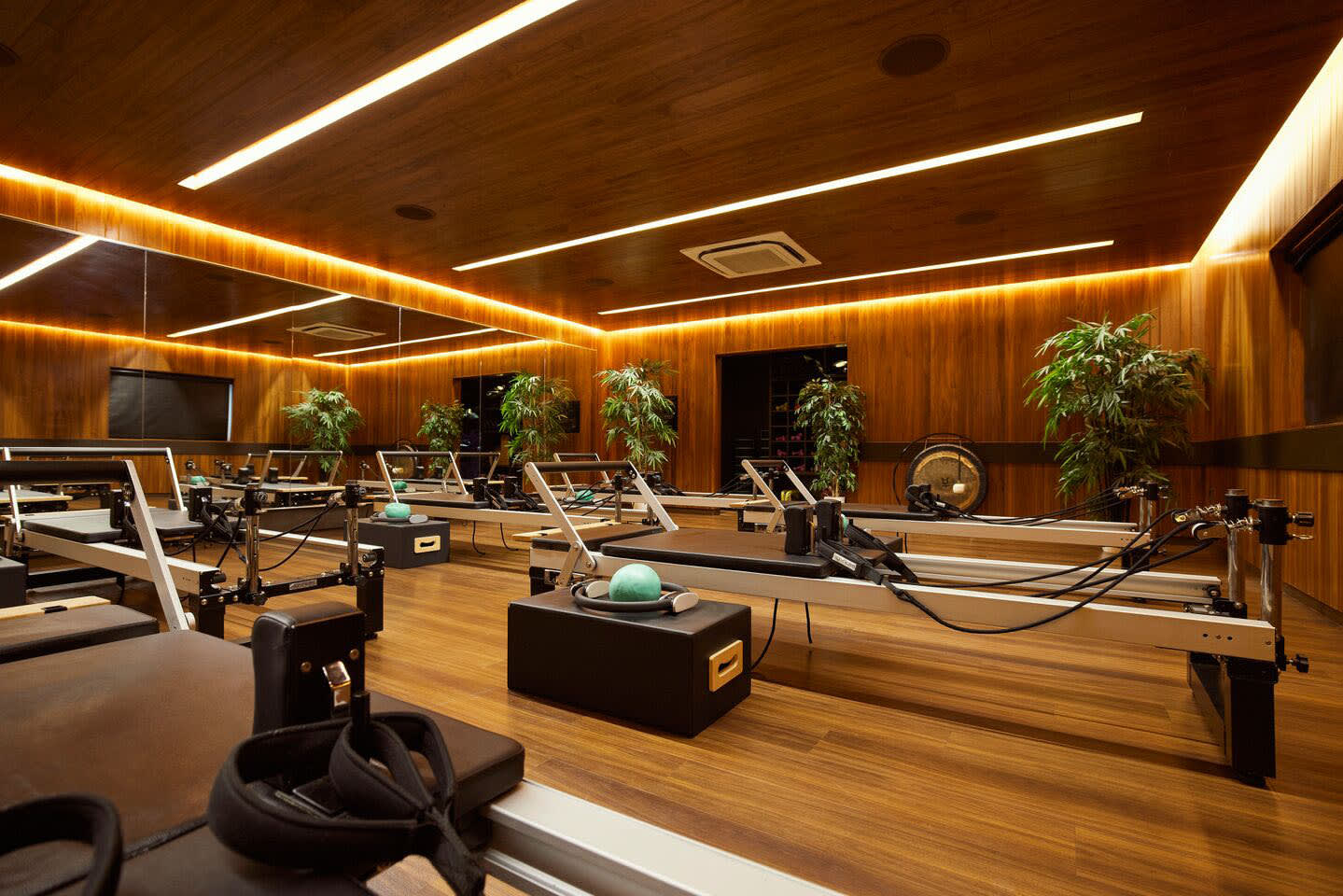 Find Gyms with Spas Near You | Steam room & Saunas | David Lloyd Clubs
