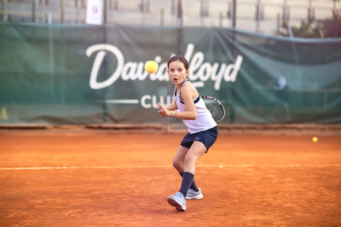 Club de Tenis Cerca de Ti | Canchas Cubiertas y al Aire Libre | David ...