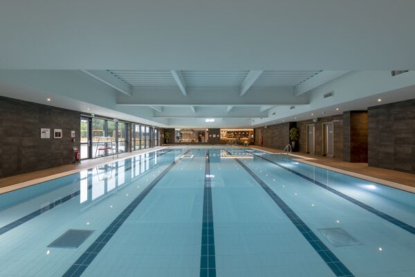 Palestra con Piscine a Modena | David Lloyd Clubs