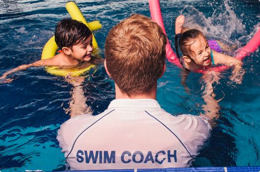 Indoor & Outdoor Pools in Nottingham | Family Swimming | David Lloyd Clubs